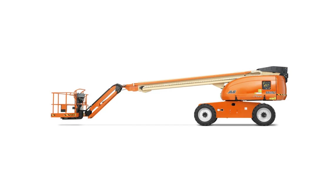 Renta de plataforma articulada JLG 660A combustión en Monterrey
